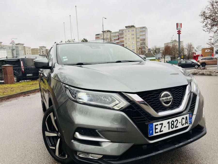Nissan Qashqai 2019 in Kaunas, with an engine capacity of 1.60 L and mileage of 195 thousand km for 13500 €, photo 3 on AUTOMOTO.COM.LV