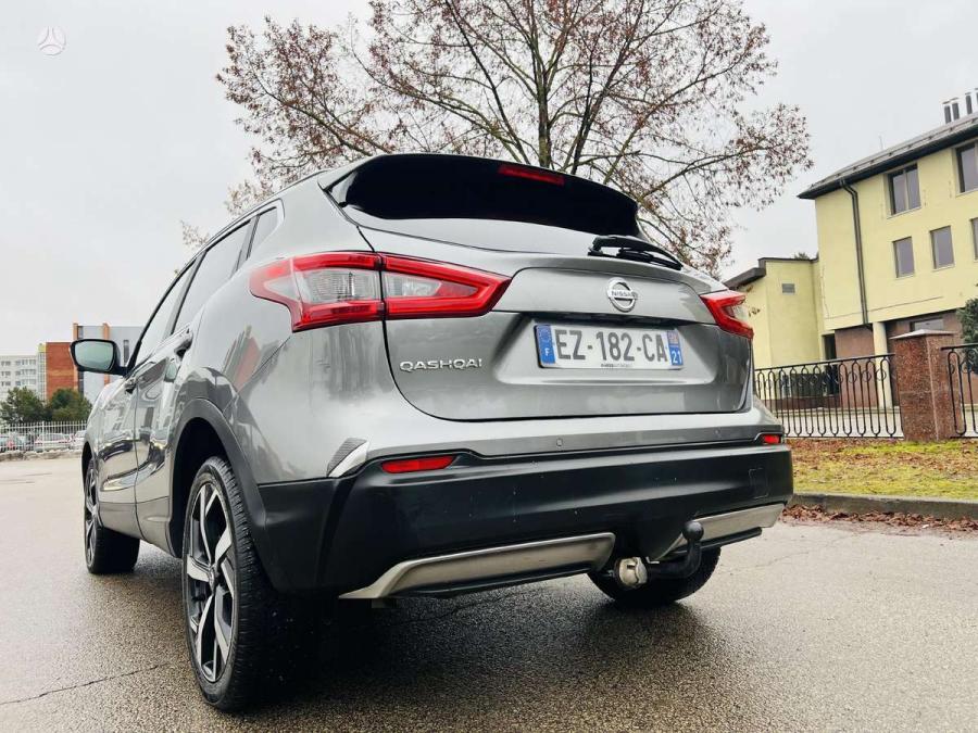 Nissan Qashqai 2019 in Kaunas, with an engine capacity of 1.60 L and mileage of 195 thousand km for 13500 €, photo 4 on AUTOMOTO.COM.LV