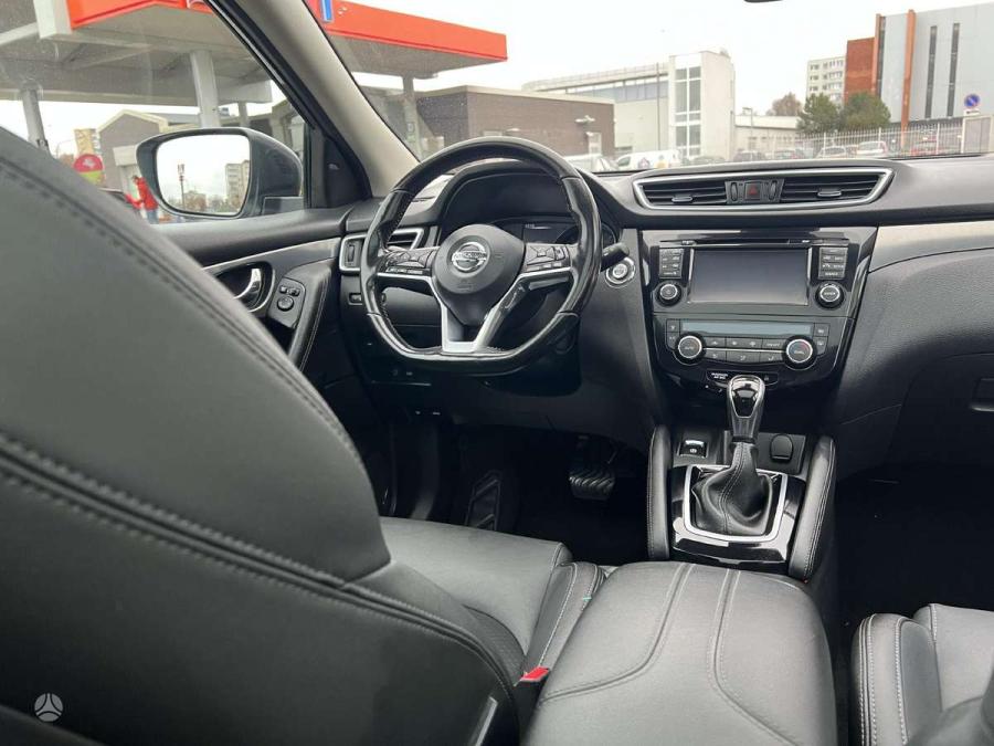 Nissan Qashqai 2019 in Kaunas, with an engine capacity of 1.60 L and mileage of 195 thousand km for 13500 €, photo 17 on AUTOMOTO.COM.LV