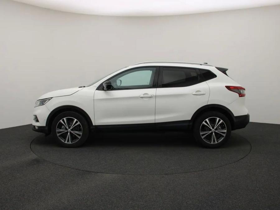 Nissan Qashqai 2019 in Vilnius, with an engine capacity of 1.20 L and mileage of 97 thousand km for 14899 €, photo 6 on AUTOMOTO.COM.LV