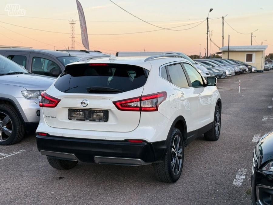 Nissan Qashqai 2019 Panevēža, ar dzinēja tilpumu 1.30 L un nobraukumu 124 tūkst. km par 12500 €, foto 5 vietnē AUTOMOTO.COM.LV