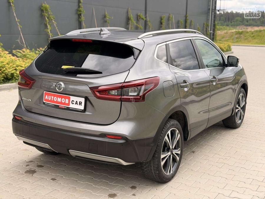 Nissan Qashqai 2021 in Vilnius, with an engine capacity of 1.30 L and mileage of 103 thousand km for 13950 €, photo 6 on AUTOMOTO.COM.LV