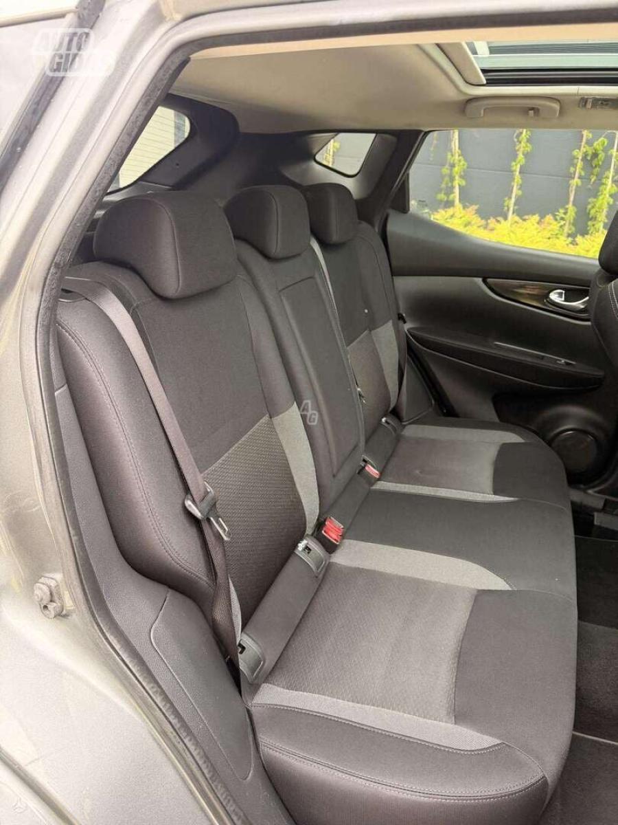 Nissan Qashqai 2021 in Vilnius, with an engine capacity of 1.30 L and mileage of 103 thousand km for 13950 €, photo 19 on AUTOMOTO.COM.LV