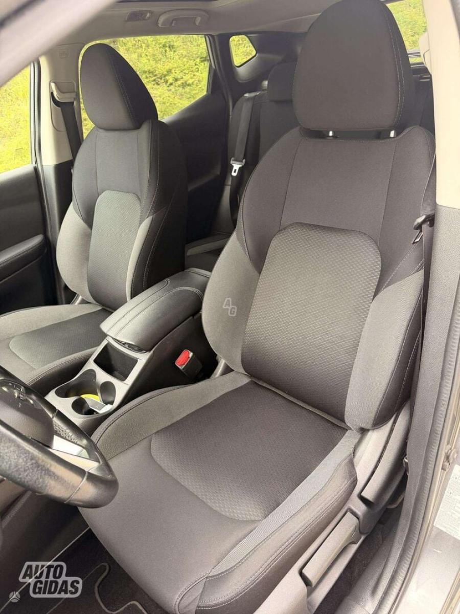 Nissan Qashqai 2021 in Vilnius, with an engine capacity of 1.30 L and mileage of 103 thousand km for 13950 €, photo 13 on AUTOMOTO.COM.LV