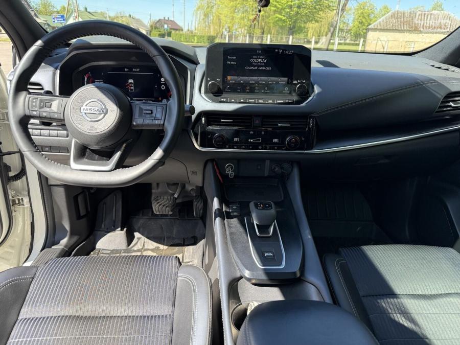 Nissan Qashqai 2022 in Vievis, with an engine capacity of 1.30 L and mileage of 65 thousand km for 23000 €, photo 6 on AUTOMOTO.COM.LV