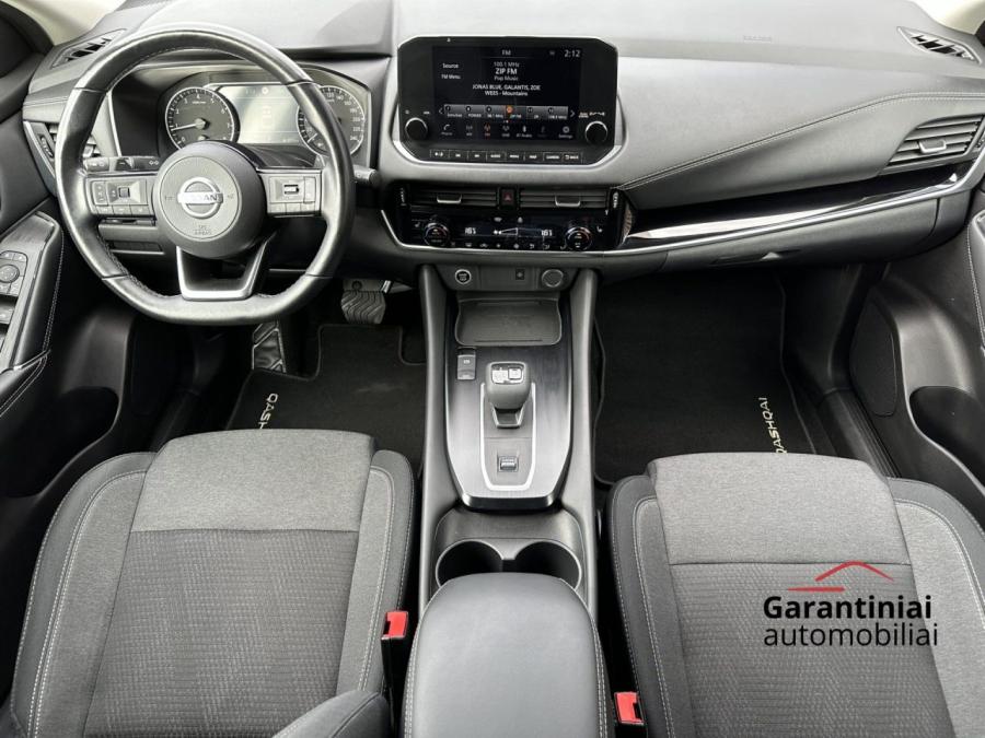 Nissan Qashqai 2022 in Vilnius, with an engine capacity of 1.30 L and mileage of 113 thousand km for 18250 €, photo 4 on AUTOMOTO.COM.LV