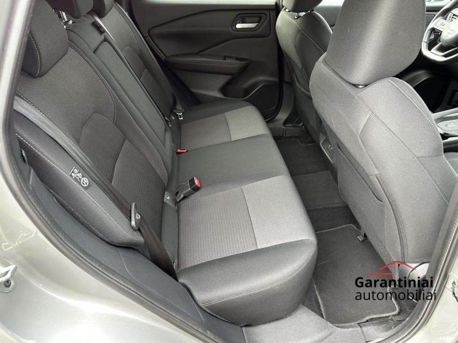 Nissan Qashqai 2022 in Vilnius, with an engine capacity of 1.30 L and mileage of 113 thousand km for 18250 €, photo 6 on AUTOMOTO.COM.LV