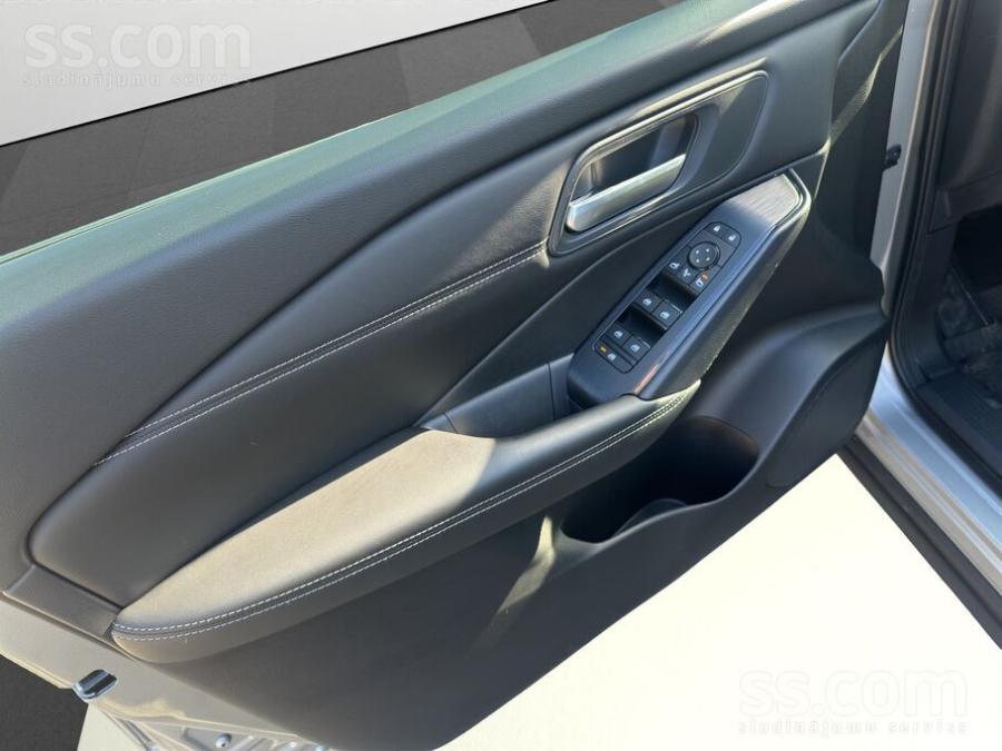 Nissan Qashqai 2022 in Riga, with an engine capacity of 1.30 L and mileage of 34 thousand km for 21990 €, photo 13 on AUTOMOTO.COM.LV