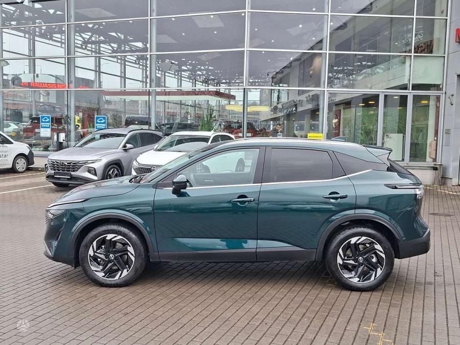Green Nissan Qashqai 2025 in Vilnius, with an engine capacity of 1.33 L and mileage of 24 thousand km for 26450 €, photo 3 on AUTOMOTO.COM.LV