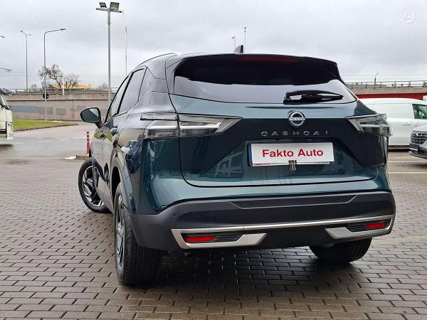 Green Nissan Qashqai 2025 in Vilnius, with an engine capacity of 1.33 L and mileage of 24 thousand km for 26450 €, photo 3 on AUTOMOTO.COM.LV