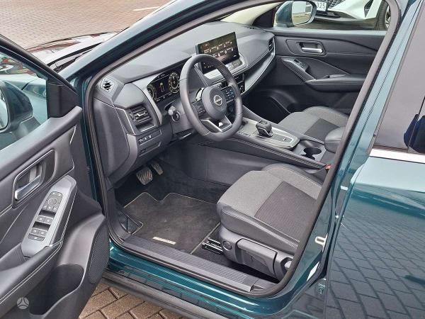 Green Nissan Qashqai 2025 in Vilnius, with an engine capacity of 1.33 L and mileage of 24 thousand km for 26450 €, photo 7 on AUTOMOTO.COM.LV
