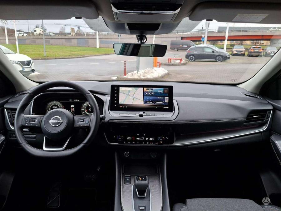 Green Nissan Qashqai 2025 in Vilnius, with an engine capacity of 1.33 L and mileage of 24 thousand km for 26450 €, photo 10 on AUTOMOTO.COM.LV
