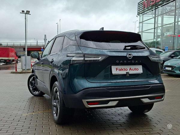 Green Nissan Qashqai 2025 in Vilnius, with an engine capacity of 1.33 L and mileage of 15 thousand km for 27250 €, photo 3 on AUTOMOTO.COM.LV