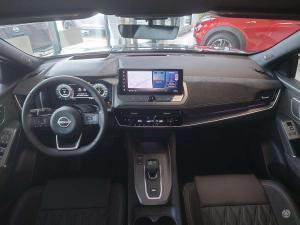 Green Nissan Qashqai 2026 in Kaunas, with an engine capacity of 1.33 L and mileage of 0 thousand km for 36390 €, photo 10 on AUTOMOTO.COM.LV