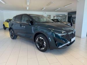 Zaļš Nissan Qashqai 2026 Šauļi, ar dzinēja tilpumu 1.33 L un nobraukumu 0 tūkst. km par 31190 €, foto  vietnē AUTOMOTO.COM.LV
