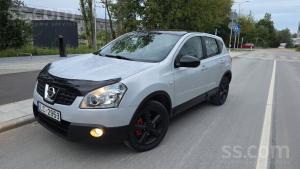 Pelēks Nissan Qashqai 2006 Rīga, ar dzinēja tilpumu 1.50 L un nobraukumu 300 tūkst. km par 2600 €, foto 3 vietnē AUTOMOTO.COM.LV