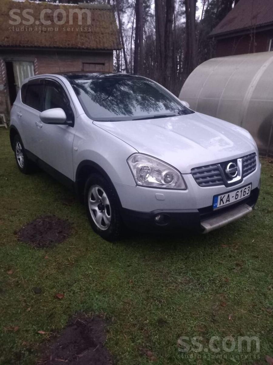 Grey Nissan Qashqai 2007 in Jurmala, with an engine capacity of 1.50 L and mileage of 293 thousand km for 2750 €, photo 6 on AUTOMOTO.COM.LV