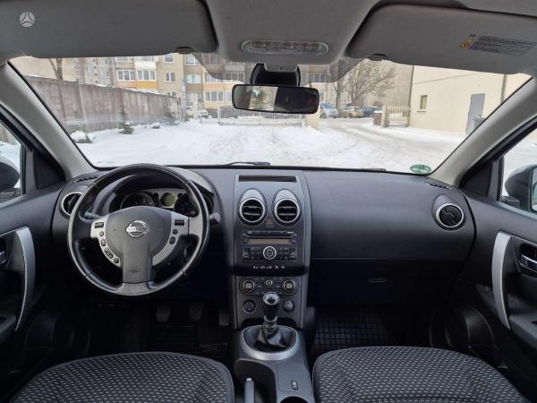 Pelēks Nissan Qashqai 2007 Mažeikiai, ar dzinēja tilpumu 1.50 L un nobraukumu 130 tūkst. km par 3950 €, foto 9 vietnē AUTOMOTO.COM.LV