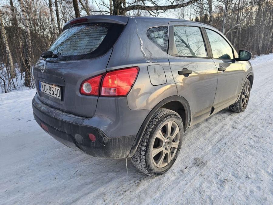 Pelēks Nissan Qashqai 2007 Rīga, ar dzinēja tilpumu 1.50 L un nobraukumu 0 tūkst. km par 1300 €, foto 4 vietnē AUTOMOTO.COM.LV
