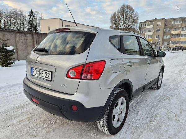 Grey Nissan Qashqai 2007 in Mazeikiai, with an engine capacity of 1.50 L and mileage of 130 thousand km for 3950 €, photo 4 on AUTOMOTO.COM.LV