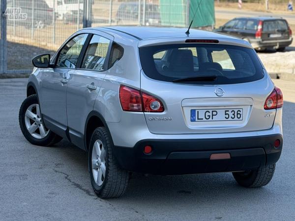 Pelēks Nissan Qashqai 2007 Radviliškis, ar dzinēja tilpumu 1.50 L un nobraukumu 300 tūkst. km par 3750 €, foto 8 vietnē AUTOMOTO.COM.LV