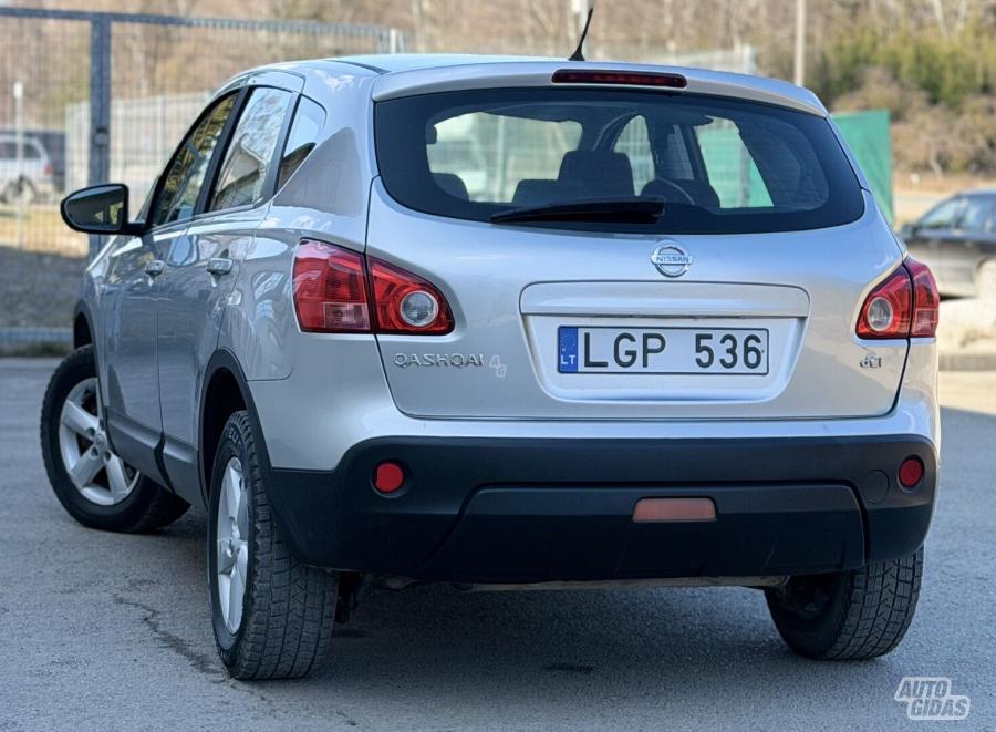 Pelēks Nissan Qashqai 2007 Radviliškis, ar dzinēja tilpumu 1.50 L un nobraukumu 300 tūkst. km par 3750 €, foto 10 vietnē AUTOMOTO.COM.LV