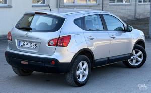Pelēks Nissan Qashqai 2007 Radviliškis, ar dzinēja tilpumu 1.50 L un nobraukumu 300 tūkst. km par 3750 €, foto 11 vietnē AUTOMOTO.COM.LV