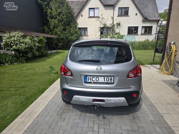 Pelēks Nissan Qashqai 2007 Kauņa, ar dzinēja tilpumu 2.00 L un nobraukumu 243 tūkst. km par 3300 €, foto 4 vietnē AUTOMOTO.COM.LV