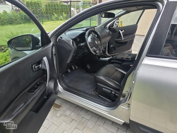 Pelēks Nissan Qashqai 2007 Kauņa, ar dzinēja tilpumu 2.00 L un nobraukumu 243 tūkst. km par 3300 €, foto 10 vietnē AUTOMOTO.COM.LV
