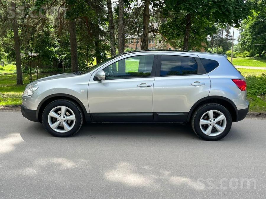 Pelēks Nissan Qashqai 2007 Rīga, ar dzinēja tilpumu 2.00 L un nobraukumu 0 tūkst. km par 4650 €, foto 3 vietnē AUTOMOTO.COM.LV