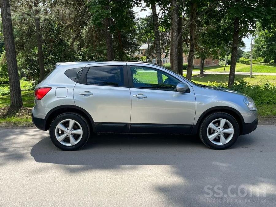 Pelēks Nissan Qashqai 2007 Rīga, ar dzinēja tilpumu 2.00 L un nobraukumu 0 tūkst. km par 4650 €, foto 7 vietnē AUTOMOTO.COM.LV