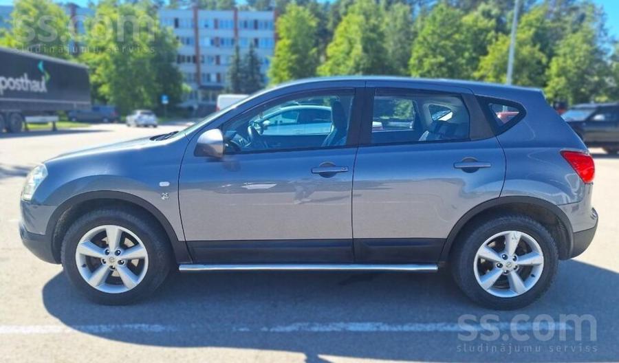 Pelēks Nissan Qashqai 2007 Rīga, ar dzinēja tilpumu 2.00 L un nobraukumu 202 tūkst. km par 1200 €, foto 5 vietnē AUTOMOTO.COM.LV