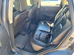 Pelēks Nissan Qashqai 2007 Rīga, ar dzinēja tilpumu 2.00 L un nobraukumu 202 tūkst. km par 1200 €, foto 12 vietnē AUTOMOTO.COM.LV