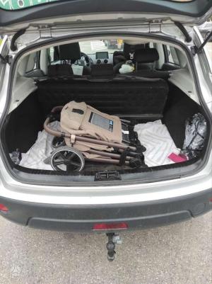Pelēks Nissan Qashqai 2007 Kauņa, ar dzinēja tilpumu 2.00 L un nobraukumu 157 tūkst. km par 3500 €, foto 10 vietnē AUTOMOTO.COM.LV