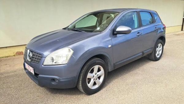Pelēks Nissan Qashqai 2007 Ogre, ar dzinēja tilpumu 1.60 L un nobraukumu 229 tūkst. km par 4150 €, foto 1 vietnē AUTOMOTO.COM.LV
