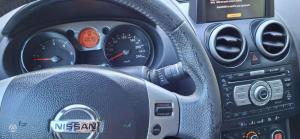 Pelēks Nissan Qashqai 2007 Viļņa, ar dzinēja tilpumu 2.00 L un nobraukumu 299 tūkst. km par 3800 €, foto 24 vietnē AUTOMOTO.COM.LV