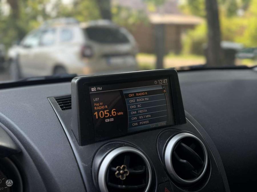Pelēks Nissan Qashqai 2007 Viļņa, ar dzinēja tilpumu 2.00 L un nobraukumu 302 tūkst. km par 3650 €, foto 15 vietnē AUTOMOTO.COM.LV