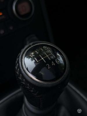 Pelēks Nissan Qashqai 2007 Viļņa, ar dzinēja tilpumu 2.00 L un nobraukumu 302 tūkst. km par 3650 €, foto 17 vietnē AUTOMOTO.COM.LV