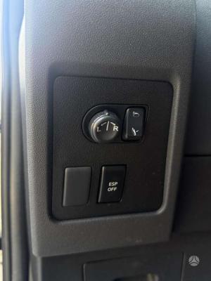 Pelēks Nissan Qashqai 2007 Viļņa, ar dzinēja tilpumu 2.00 L un nobraukumu 302 tūkst. km par 3650 €, foto 19 vietnē AUTOMOTO.COM.LV