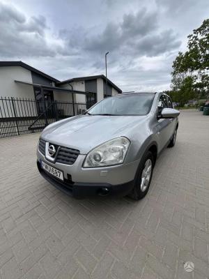 Grey Nissan Qashqai 2007 in Vilnius, with an engine capacity of 2.00 L and mileage of 320 thousand km for 2400 €, photo  on AUTOMOTO.COM.LV