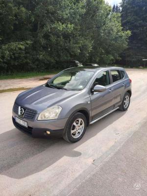 Pelēks Nissan Qashqai 2007 Telšiai, ar dzinēja tilpumu 2.00 L un nobraukumu 239 tūkst. km par 3600 €, foto 4 vietnē AUTOMOTO.COM.LV