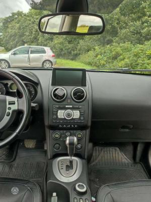 Pelēks Nissan Qashqai 2007 Telšiai, ar dzinēja tilpumu 2.00 L un nobraukumu 239 tūkst. km par 3600 €, foto 15 vietnē AUTOMOTO.COM.LV