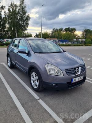 Grey Nissan Qashqai 2007 in Riga, with an engine capacity of 2.00 L and mileage of 236 thousand km for 3900 €, photo  on AUTOMOTO.COM.LV