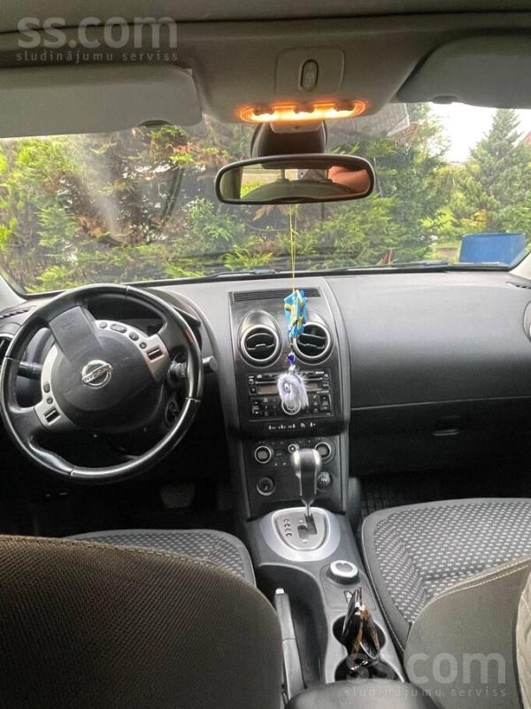 Pelēks Nissan Qashqai 2007 Rīga, ar dzinēja tilpumu 2.00 L un nobraukumu 267 tūkst. km par 2900 €, foto 7 vietnē AUTOMOTO.COM.LV