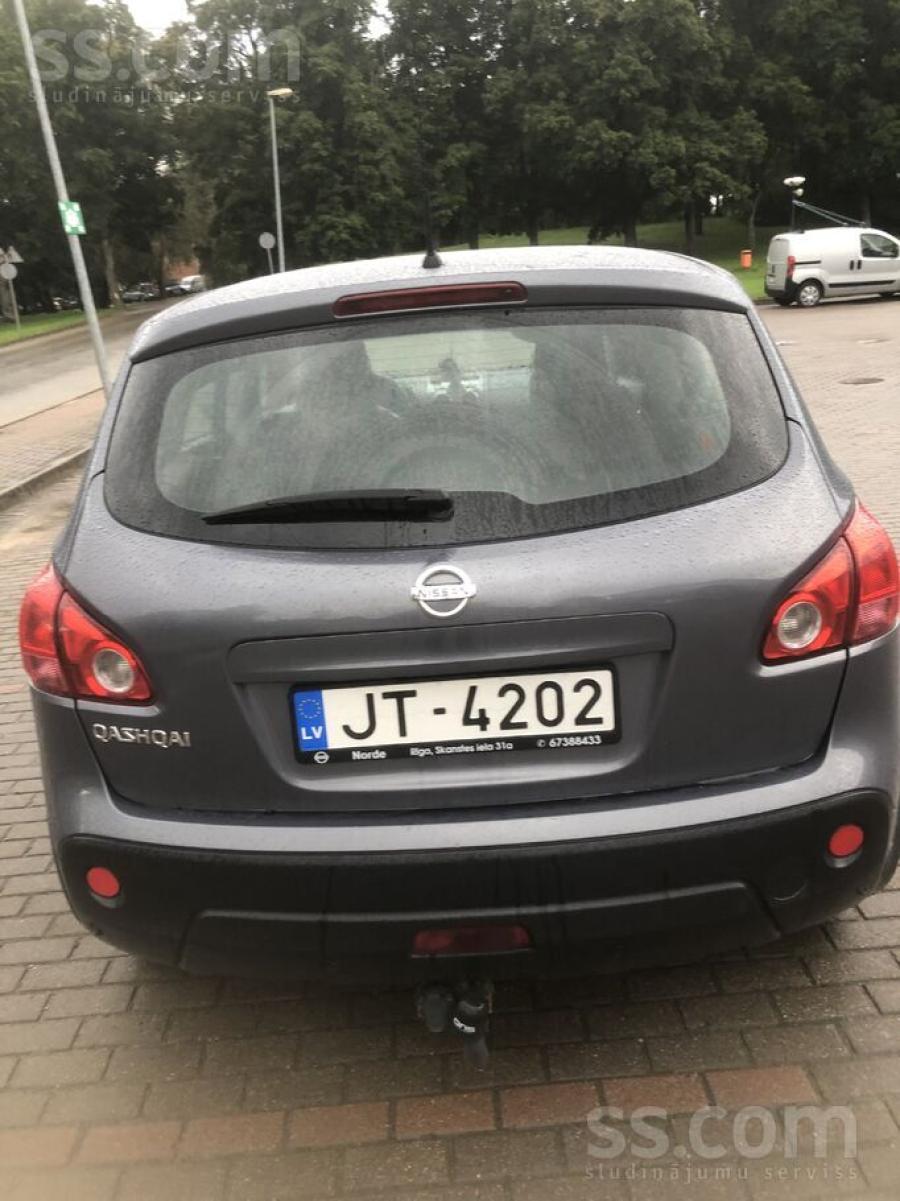 Pelēks Nissan Qashqai 2007 Kuldīga, ar dzinēja tilpumu 2.00 L un nobraukumu 264 tūkst. km par 3000 €, foto 5 vietnē AUTOMOTO.COM.LV
