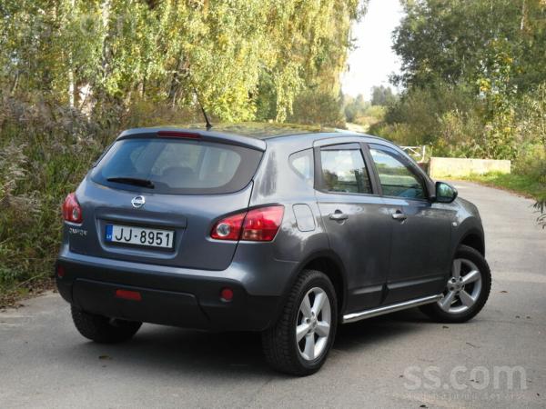 Ниссан Кашкай 2007 в Рига на AUTOMOTO.COM.LV Серый Ниссан Кашкай 2007 в Рига, объемом двигателя 2.00 л и пробегом 207 тыс. км за 2450 €, фото 4 на AUTOMOTO.COM.LV