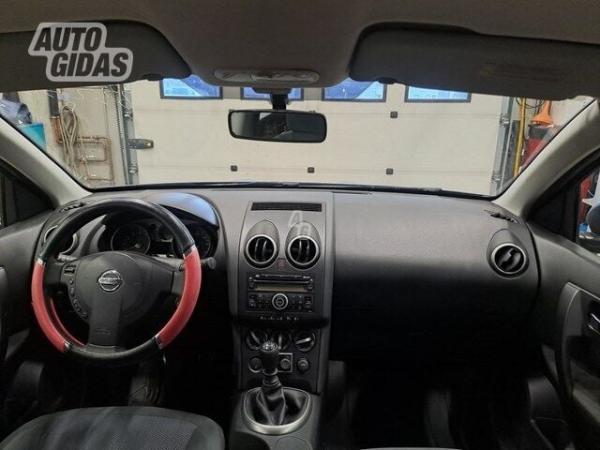 Pelēks Nissan Qashqai 2008 Kauņa, ar dzinēja tilpumu 2.00 L un nobraukumu 253 tūkst. km par 3599 €, foto 5 vietnē AUTOMOTO.COM.LV