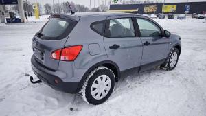 Pelēks Nissan Qashqai 2008 Kauņa, ar dzinēja tilpumu 2.00 L un nobraukumu 255 tūkst. km par 3550 €, foto 6 vietnē AUTOMOTO.COM.LV