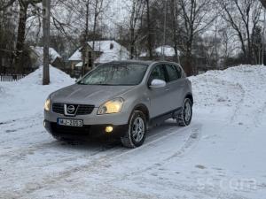 Grey Nissan Qashqai 2008 in Riga, with an engine capacity of 2.00 L and mileage of 170 thousand km for 4400 €, photo  on AUTOMOTO.COM.LV