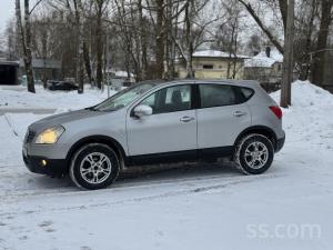 Pelēks Nissan Qashqai 2008 Rīga, ar dzinēja tilpumu 2.00 L un nobraukumu 170 tūkst. km par 4400 €, foto 2 vietnē AUTOMOTO.COM.LV